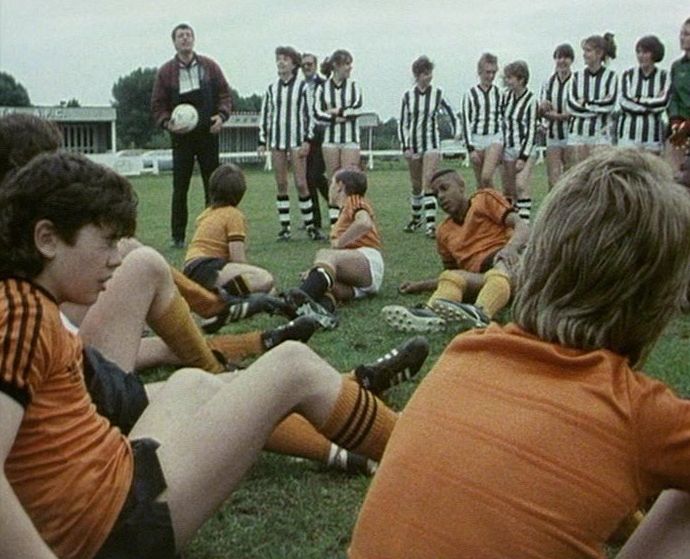 Jossy’s Giants – Series One and Two. Simply Media DVD review | Archive ...